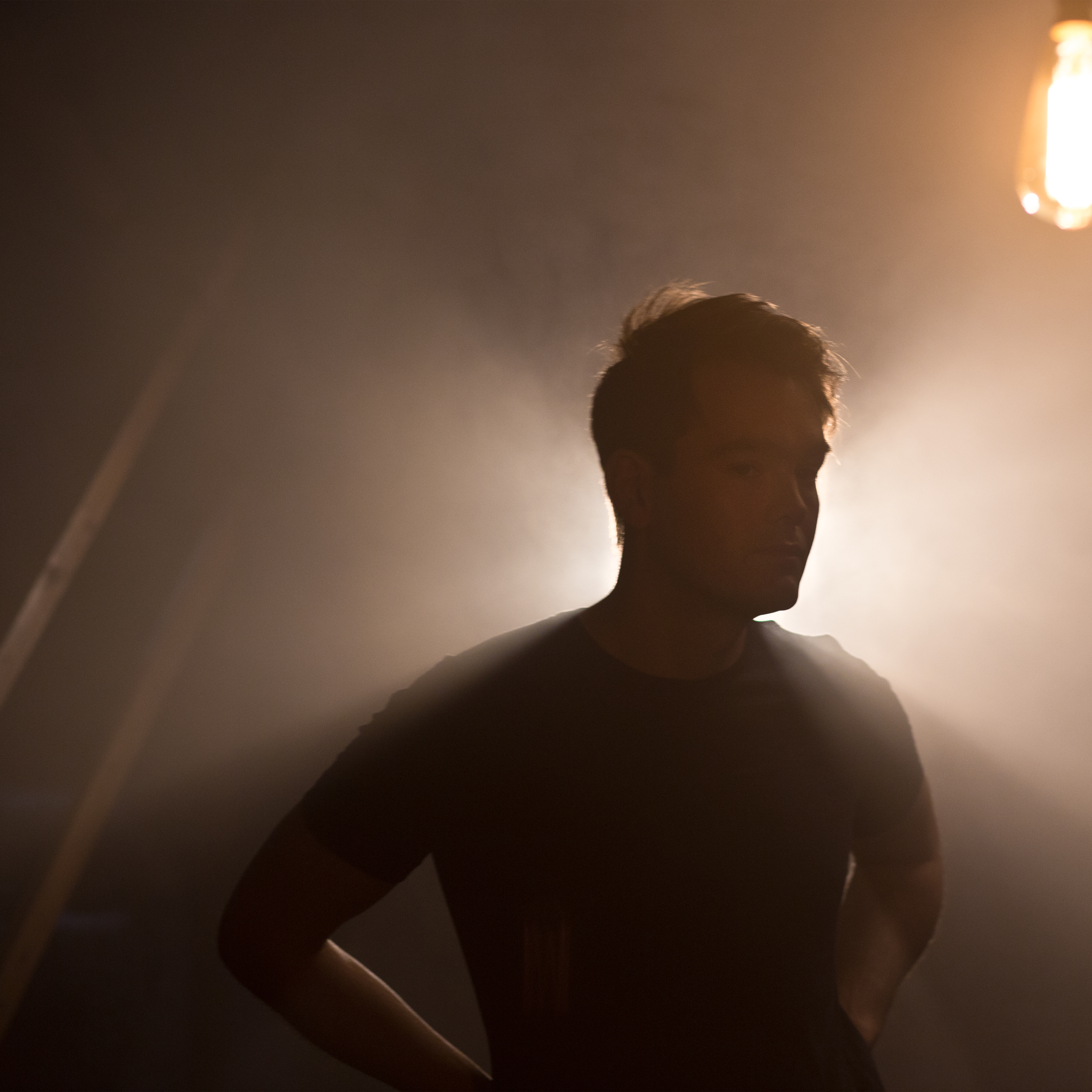 mxdwn Premiere: Tom Forest Releases New Song "Superhuman" and Announces ...