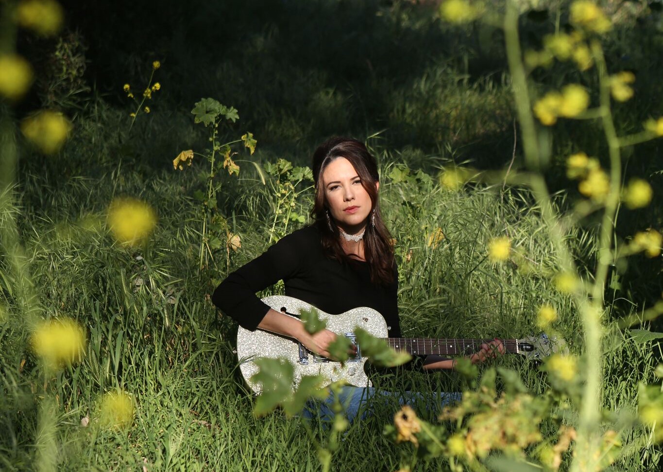 mxdwn PREMIERE: Chelsea Williams Pushes Forward in New Video for "Fool ...